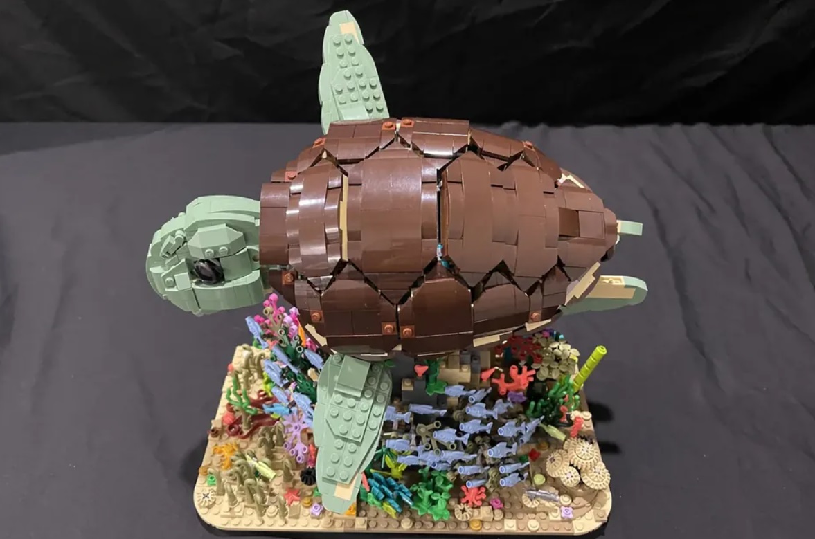 LEGO Ideas Baby Green Sea Turtle – Kinetic Raggiunge 10.000 Sostenitori ...